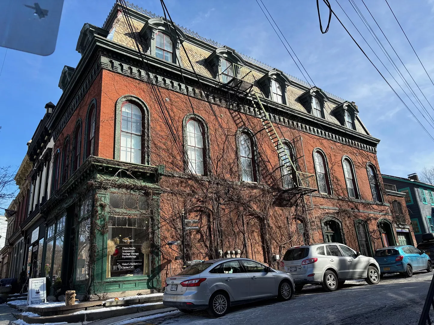 Citrine Cafe: Easy Bites, Raw Juices, and Hot Drinks in Cold Spring ...
